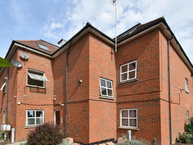 2 Bedroom Flat For Rent In Charlton