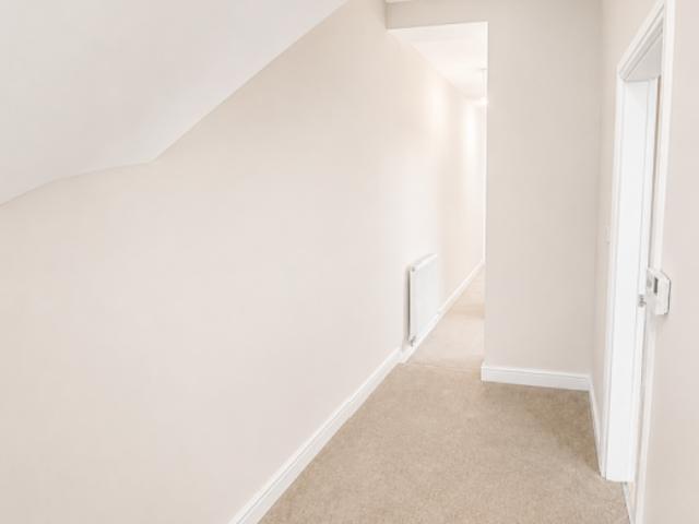 2 bedroom flat for rent in Charlton Road, Levenshulme, M19