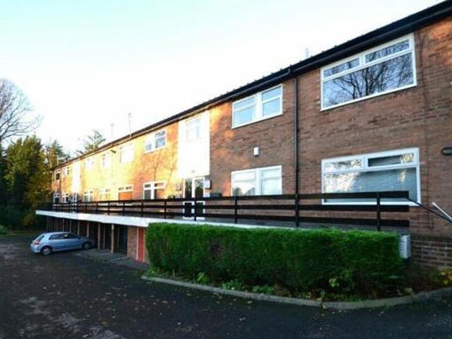 2 Bedroom Flat For Rent In Cheadle