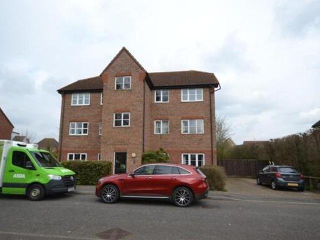 2 Bedroom Flat For Rent In Chelmsford, Essex