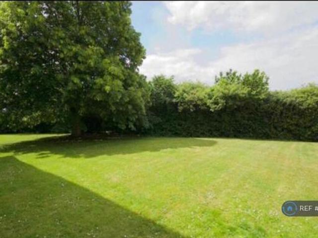 2 Bedroom Flat For Rent In Chelmsford