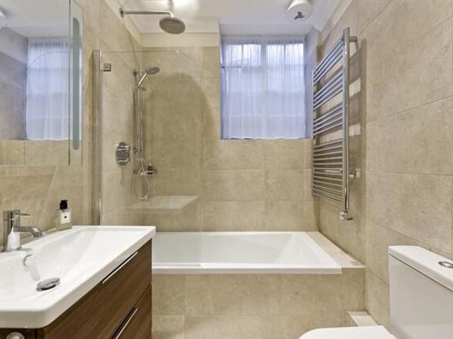 2 bedroom flat for rent in Chelsea Manor Street, London, SW3