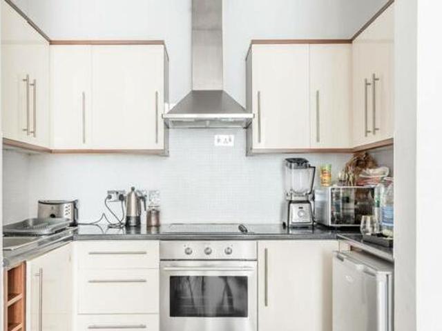2 Bedroom Flat For Rent In Chelsea, London