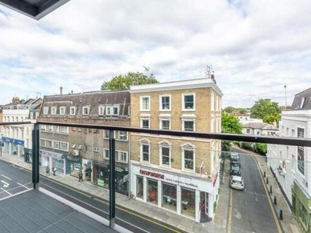 2 Bedroom Flat For Rent In Chelsea, London