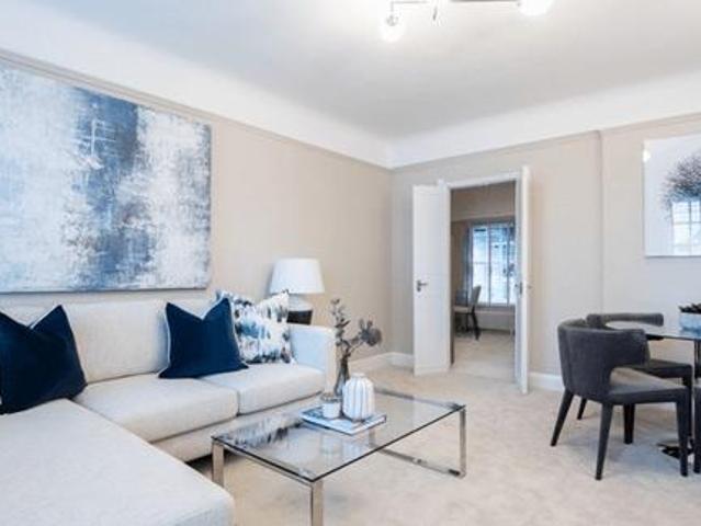 2 Bedroom Flat For Rent In Chelsea, London