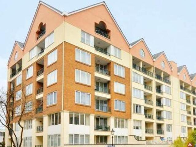 2 Bedroom Flat For Rent In Chelsea, London