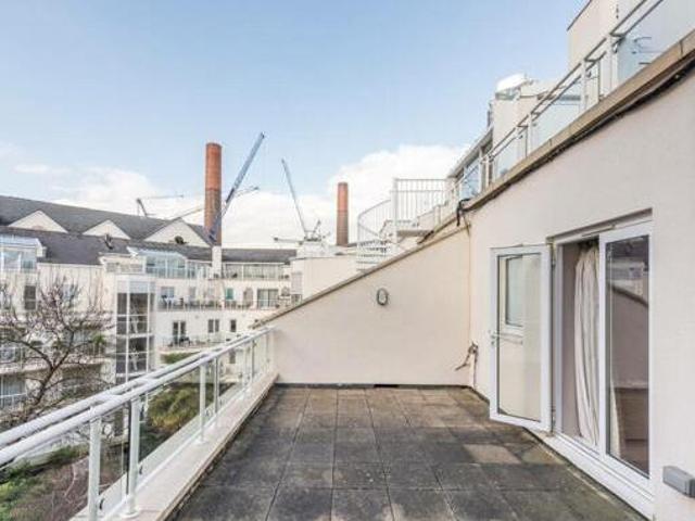 2 Bedroom Flat For Rent In Chelsea, London