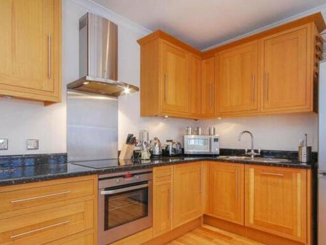 2 Bedroom Flat For Rent In Chelsea, London