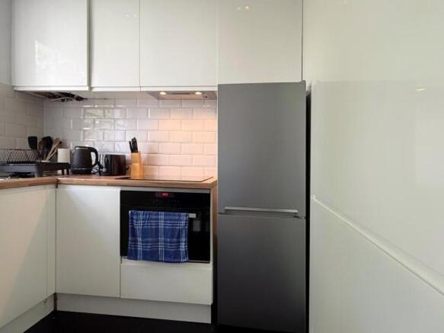 2 bedroom flat for rent in Chepstow Road, City Of Westminster, London flat 15, W2
