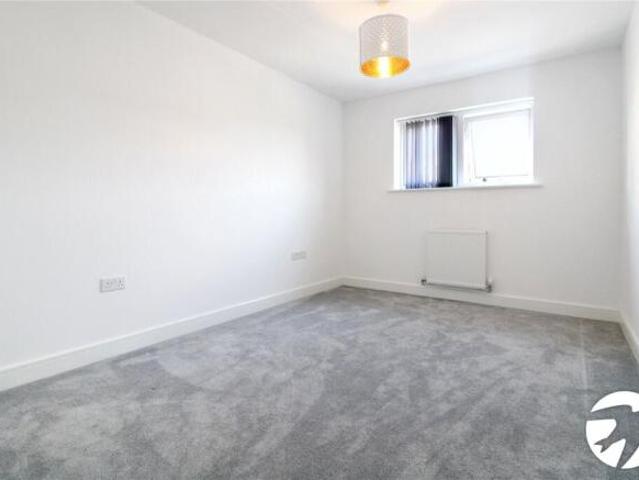 2 bedroom flat for rent in Cherry Orchard, Castle Hill, Ebbsfleet Valley, Swanscombe, DA10
