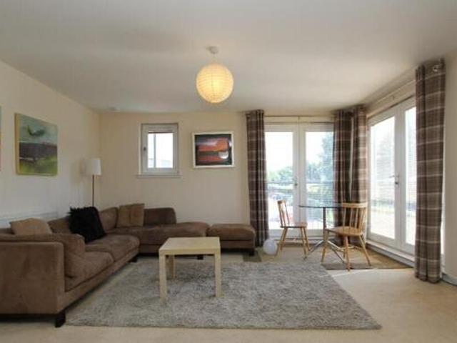 2 Bedroom Flat For Rent In Chesser, Edinburgh