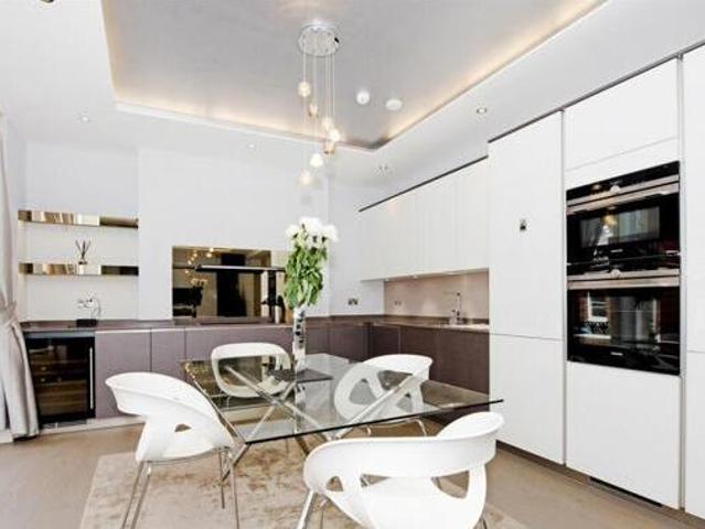 2 Bedroom Flat For Rent In Chiltern Street