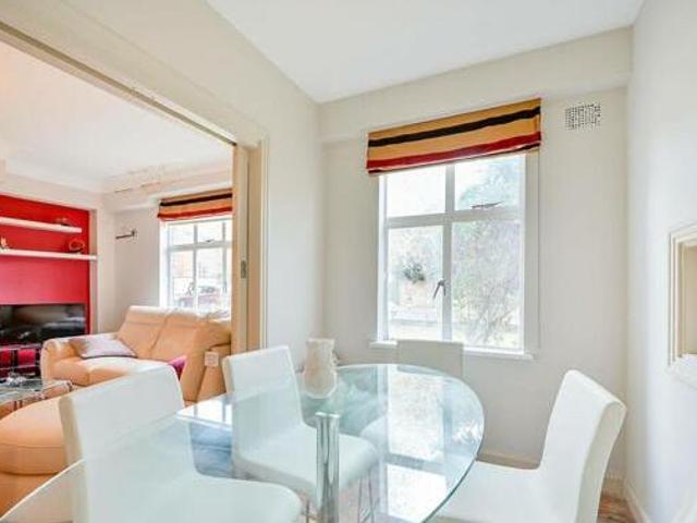 2 Bedroom Flat For Rent In Chiswick, London