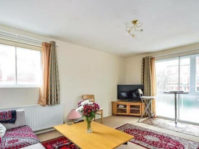 2 Bedroom Flat For Rent In Chiswick, London