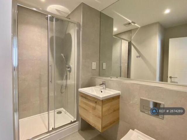 2 bedroom flat for rent in Christchurch Road, Bournemouth, BH1
