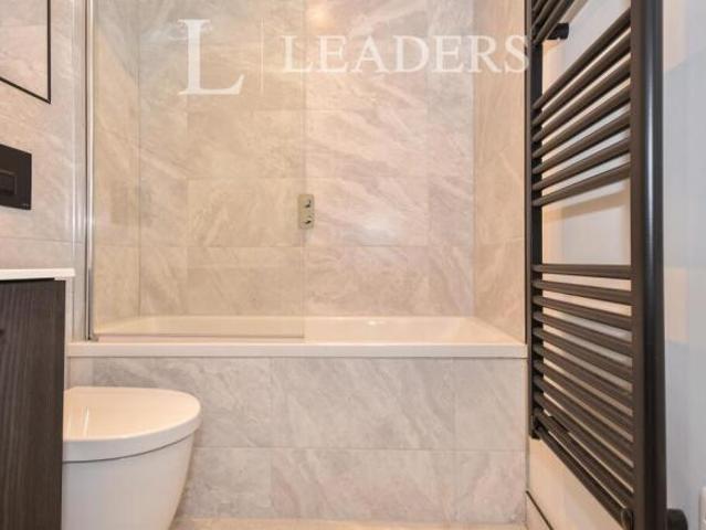 2 bedroom flat for rent in Christchurch Road, Bournemouth, BH1