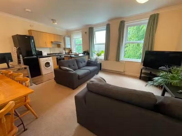 2 bedroom flat for rent in Christchurch Road, Bournemouth, BH7