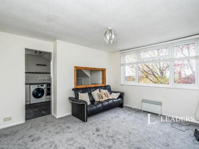 2 bedroom flat for rent in Christine Court, Cobbett Road, SO18