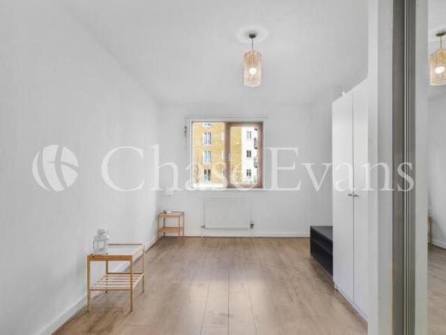 2 bedroom flat for rent in Christopher Bell Tower, 1 Pancras Way, Bow, London, E3
