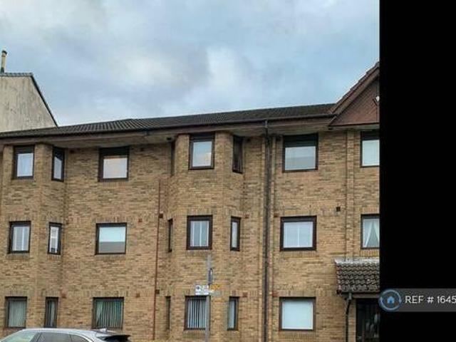 2 bedroom flat for rent in Church Street Johnstone PA5