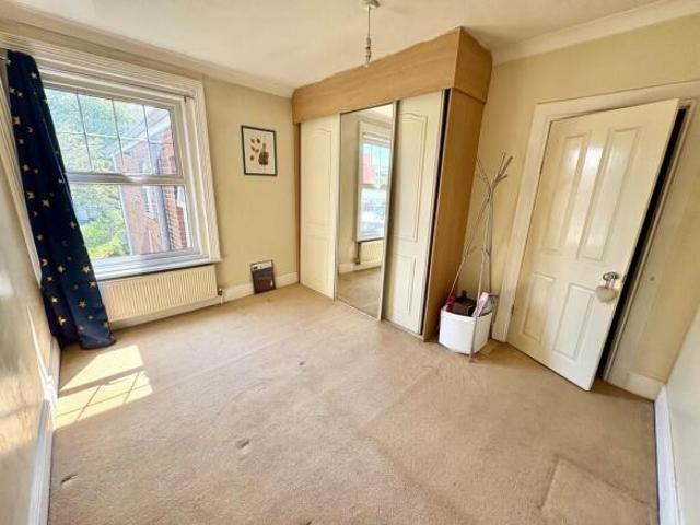 2 bedroom flat for rent in Church Street, Shirley, SO15