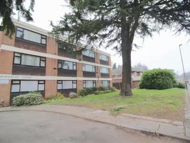 2 bedroom flat for rent in Church Road, Yardley, Birmingham, B25