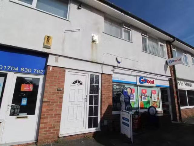 2 bedroom flat for rent in Church Road, Formby, Liverpool, L37