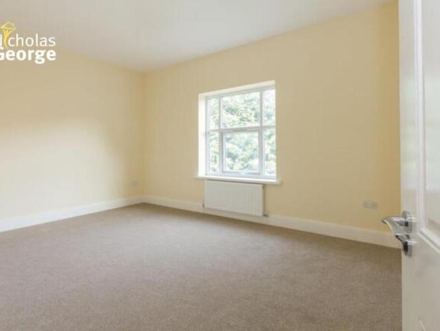 2 bedroom flat for rent in Church Road, Moseley, B13 9EB, B13