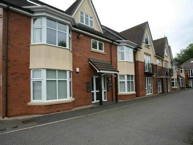 2 bedroom flat for rent in Church View Selly Oak B29