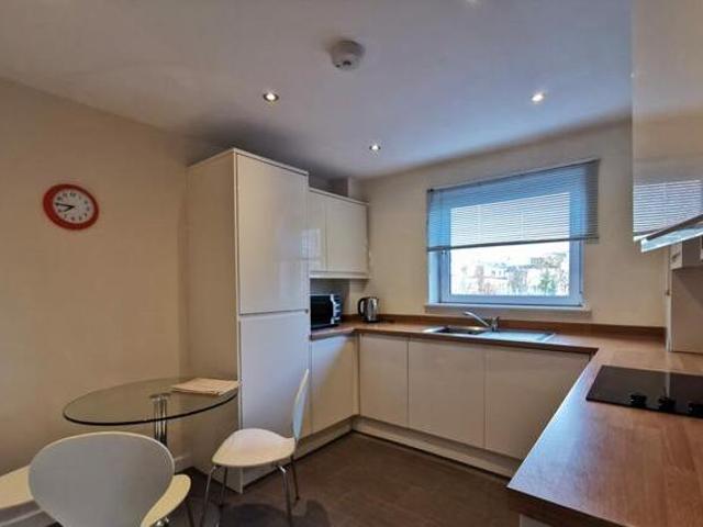 2 Bedroom Flat For Rent In City Centre, Aberdeen