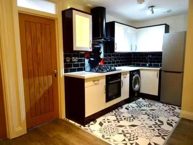 2 bedroom flat for rent in City Centre, Cardiff, CF11