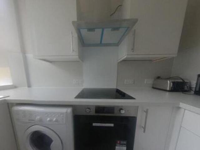 2 Bedroom Flat For Rent In City Centre, Edinburgh
