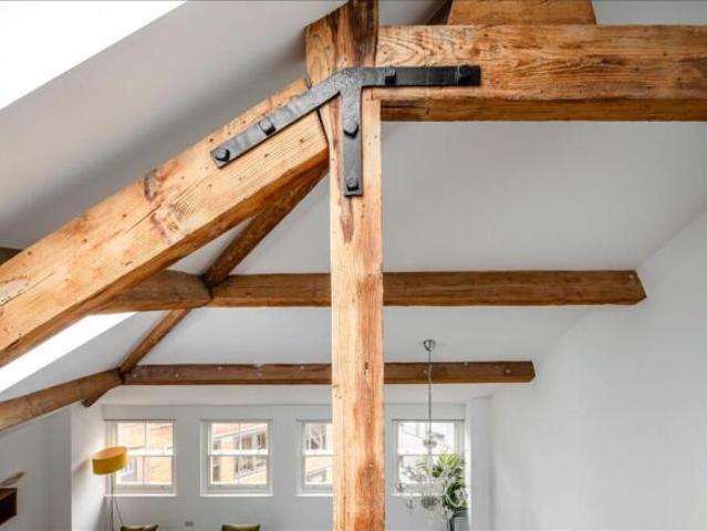 2 bedroom flat for rent in City Lofts, Shoreditch, EC2A