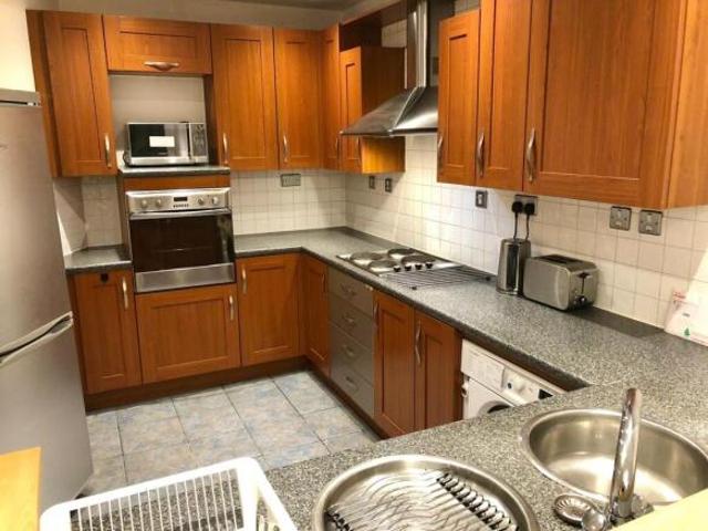 2 bedroom flat for rent in City South, 39 City Road East, Southern Gateway, Manchester, M15