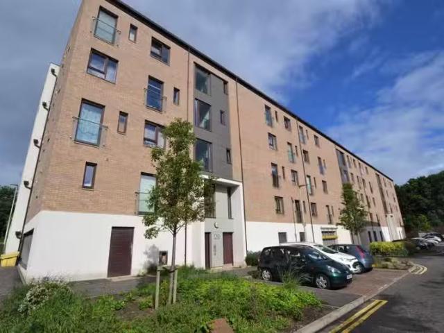 2 bedroom flat for rent in Citypark Way, Fettes, Edinburgh, EH5