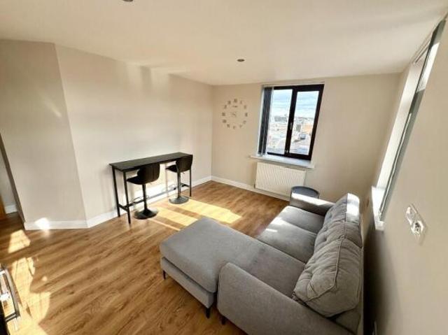 2 bedroom flat for rent in Citrus House, Dale Street, Liverpool, Merseyside, L2