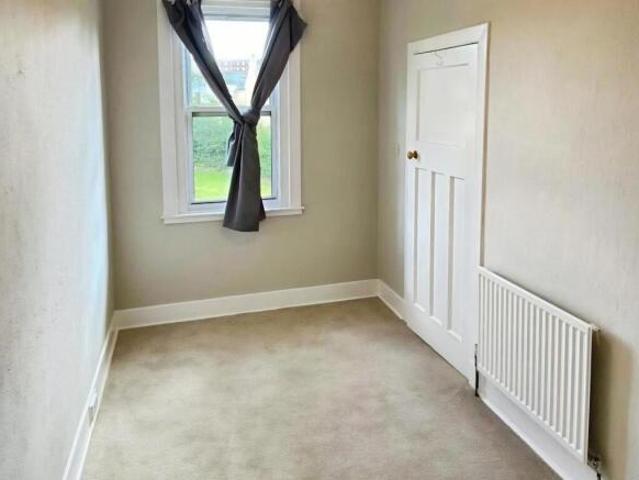2 bedroom flat for rent in Comely Bank Road, Edinburgh, Midlothian, EH4