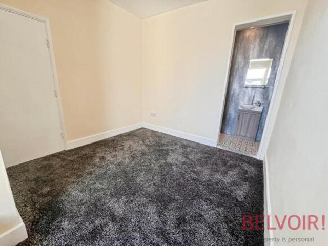 2 bedroom flat for rent in Commercial Road, Bulwell, Nottingham, NG6