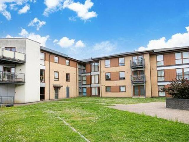 2 Bedroom Flat For Rent In Commonwealth Drive
