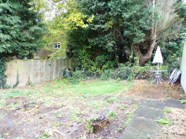 2 bedroom flat for rent in Conifer Court, Moseley, Birmingham, B13