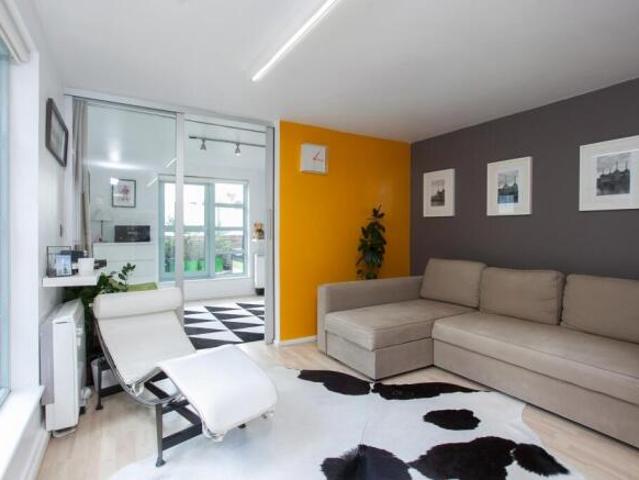 2 bedroom flat for rent in Connexion Building, 326 Battersea Park Road, London, SW11