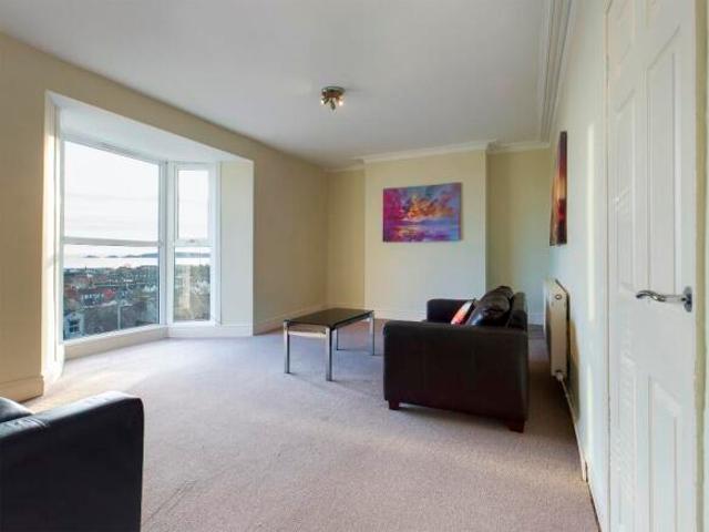 2 bedroom flat for rent in Constitution Hill, Uplands, Swansea, SA1