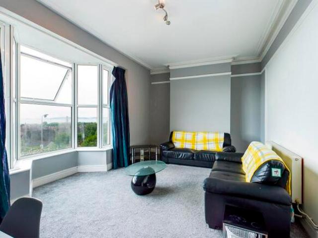 2 bedroom flat for rent in Constitution Hill, Mount Pleasant, Swansea, SA1
