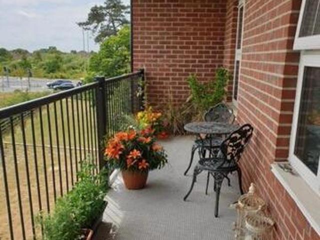 2 Bedroom Flat For Rent In Colchester
