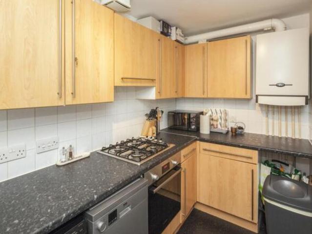2 bedroom flat for rent in Colegrove Road London SE15