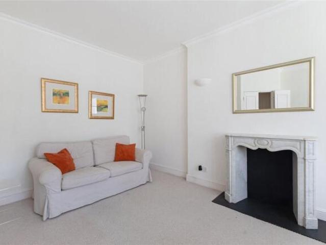 2 bedroom flat for rent in Coleherne Road, London, SW10