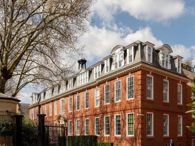 2 Bedroom Flat For Rent In Coleridge Gardens, London