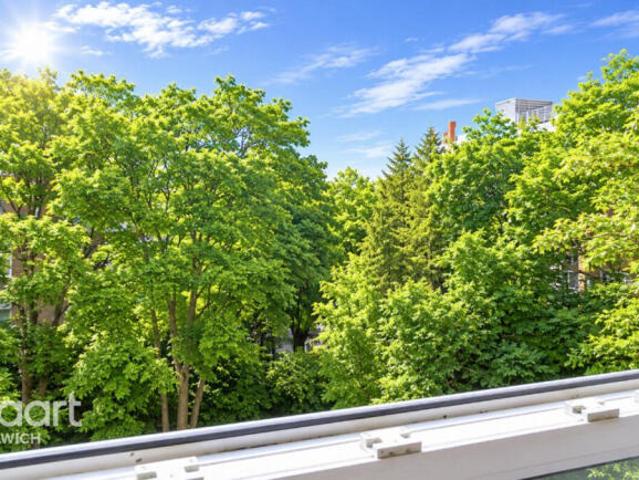 2 bedroom flat for rent in College Road, LONDON, SE19
