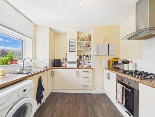 2 bedroom flat for rent in Copperdale Close, Earley, Reading, Berkshire, RG6