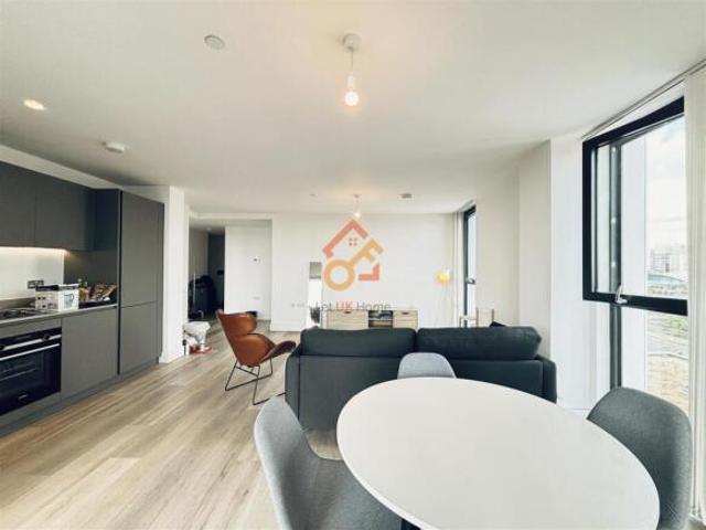 2 bedroom flat for rent in Corn House, 10 Marshgate Lane, London E15
